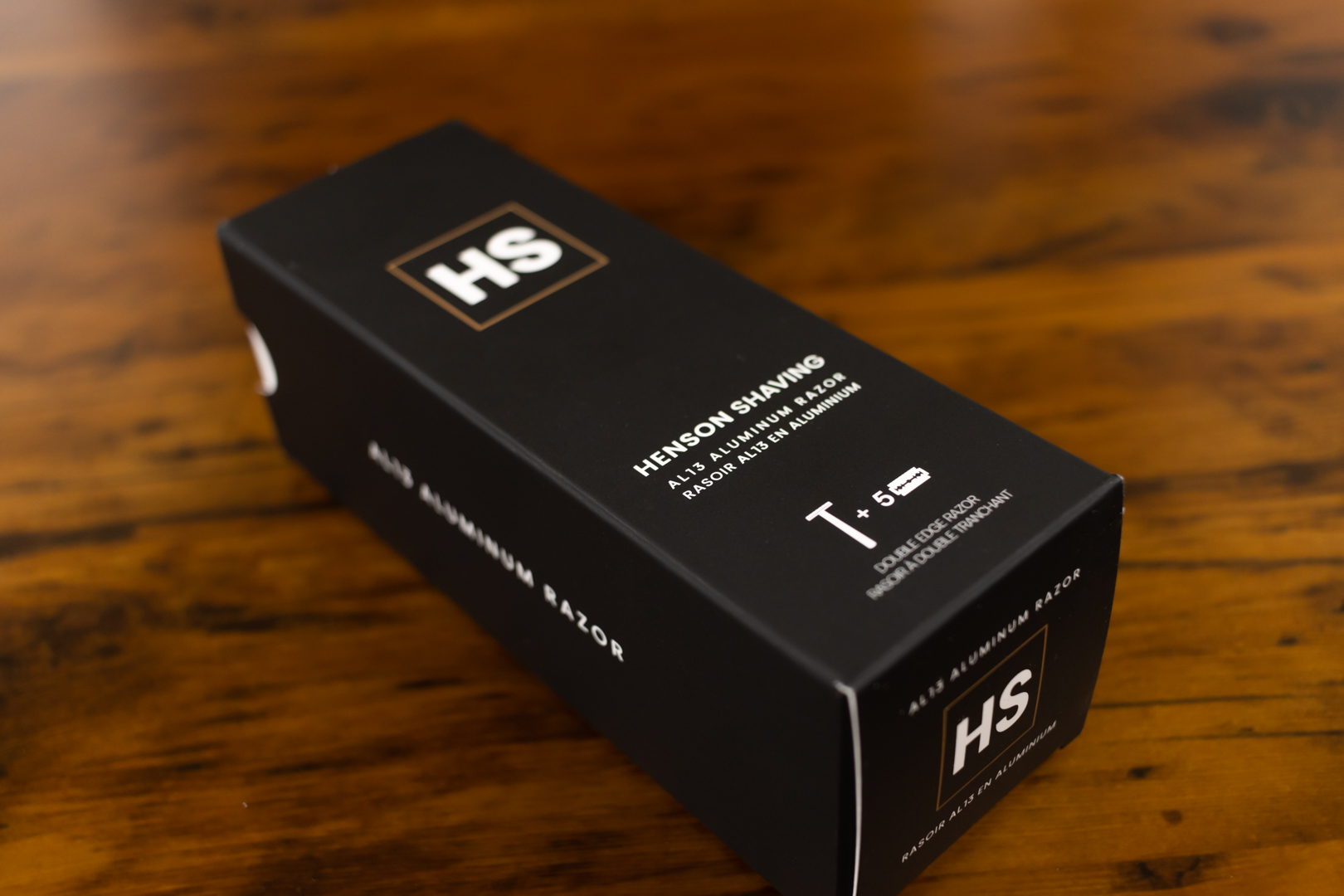 Why HENSON SHAVING Razors Are Better Than Multi-Blade Razors