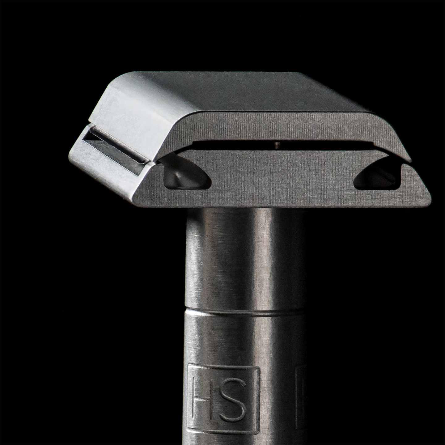 Why HENSON SHAVING Razors Are Better Than Multi-Blade Razors